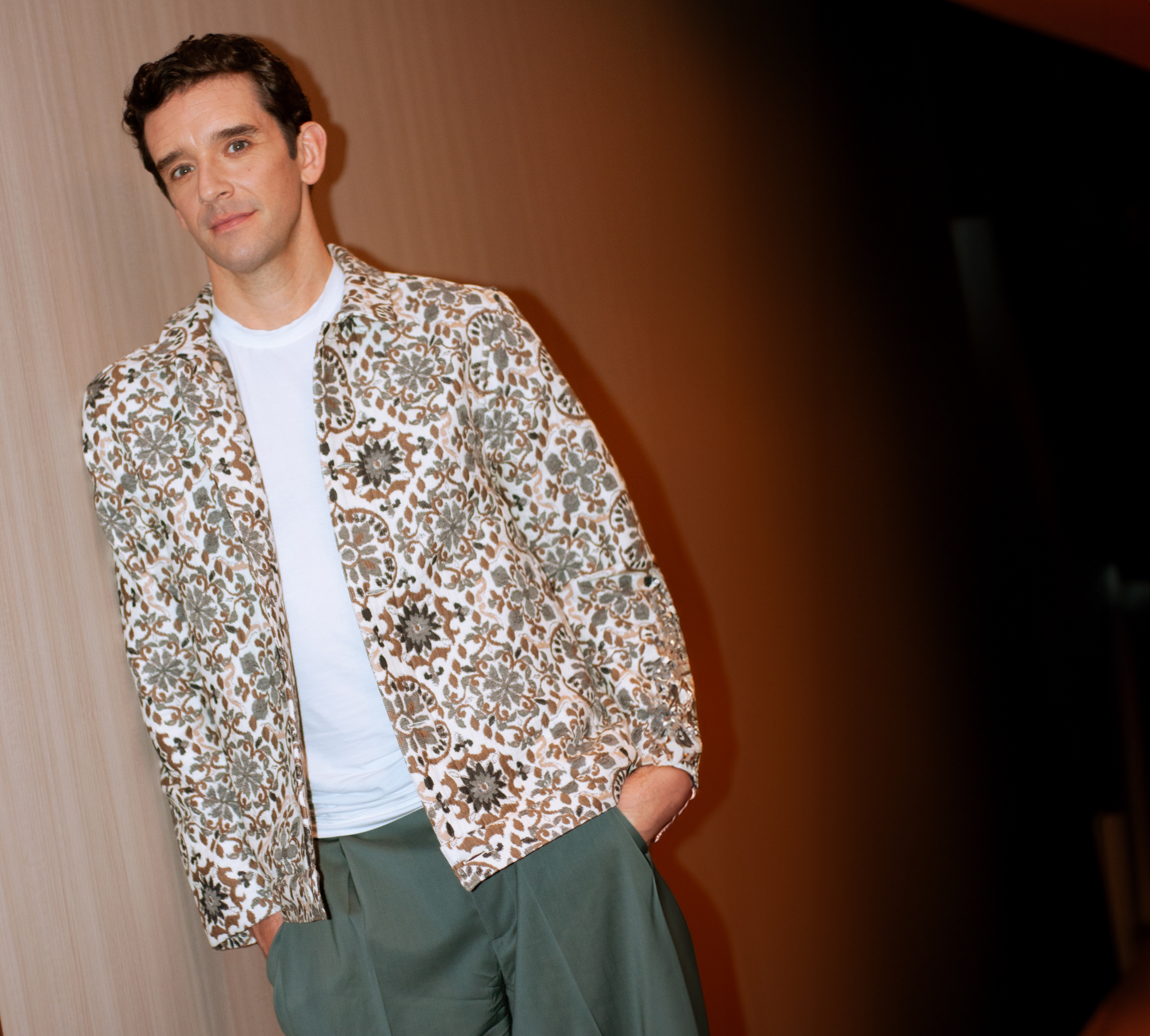 Michael Urie - Moves | Fashion & Lifestyle... Online