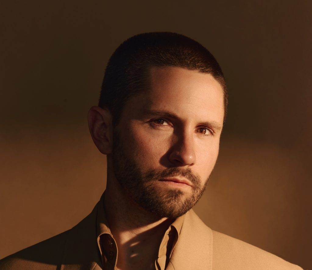 Evan Holtzman - Moves | Fashion & Lifestyle... Online